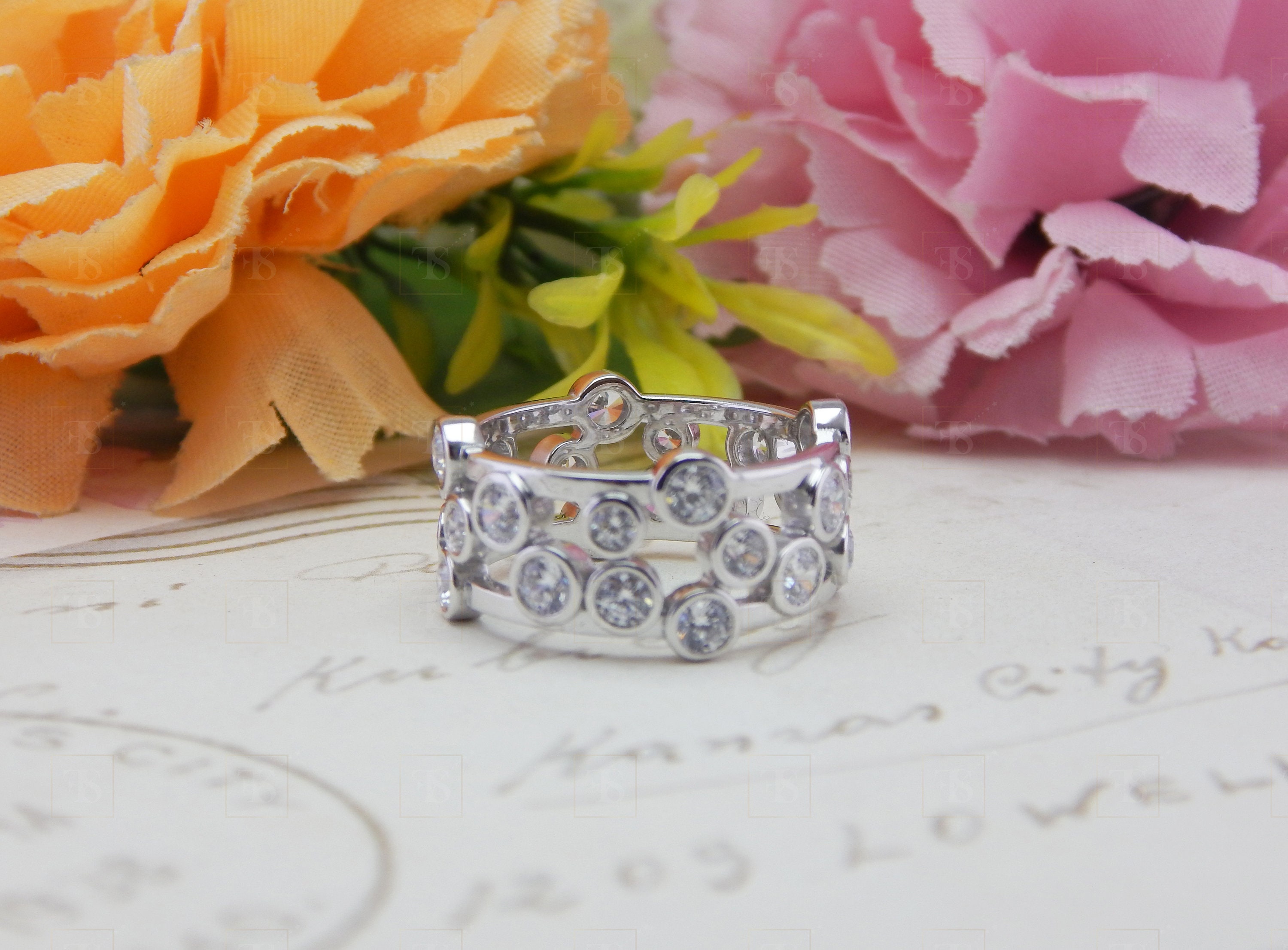 Round Moissanite Scatter Ring, Bezel Set Multi Stone Ring, Bubble Ring ...