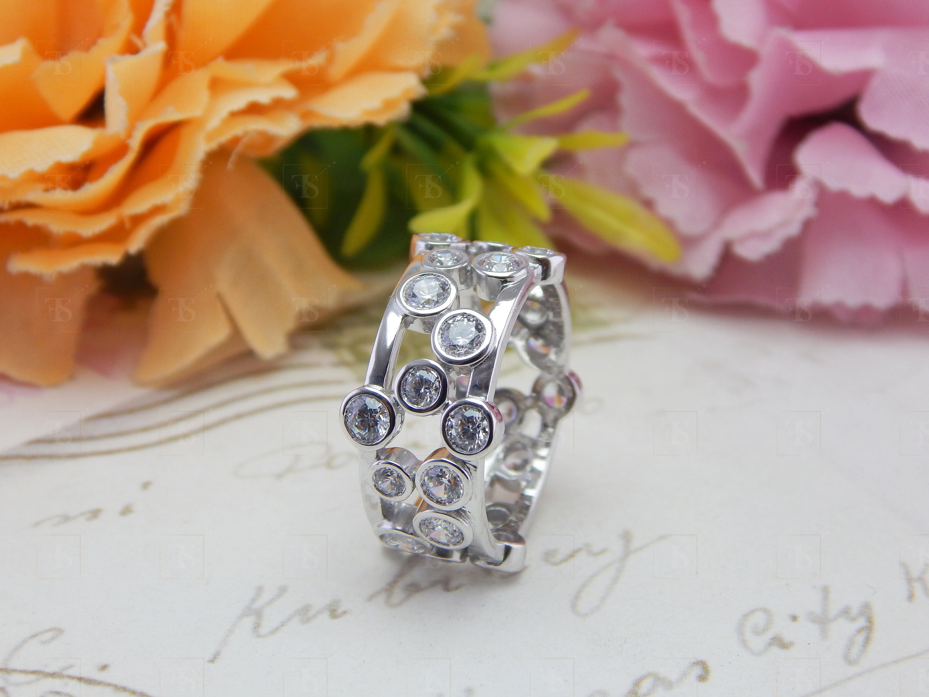 Round Moissanite Scatter Ring, Bezel Set Multi Stone Ring, Bubble Ring ...