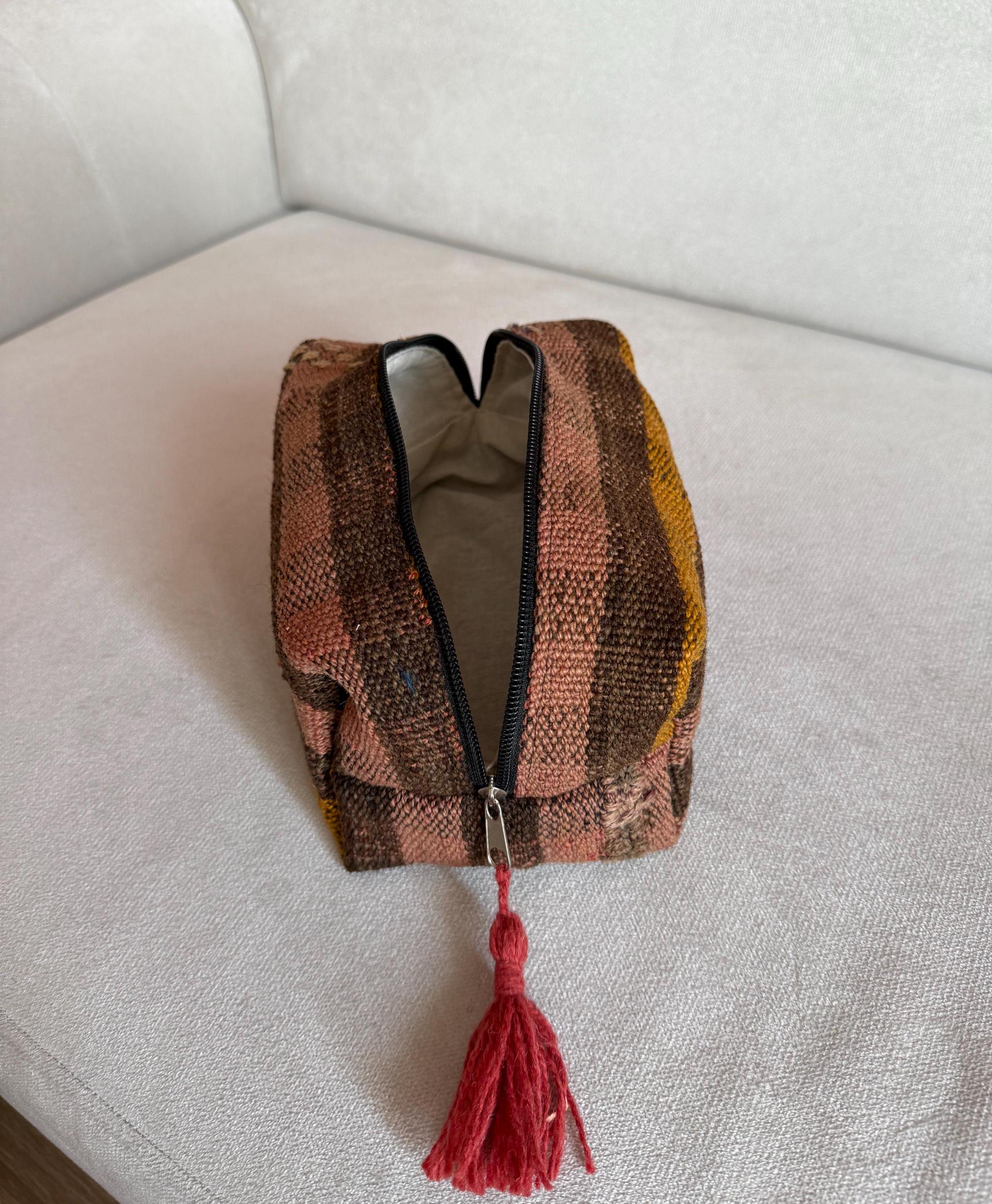 Handmade Kilim Bag, Turkish Vintage Carpet Purse, Boho Small Bag ...