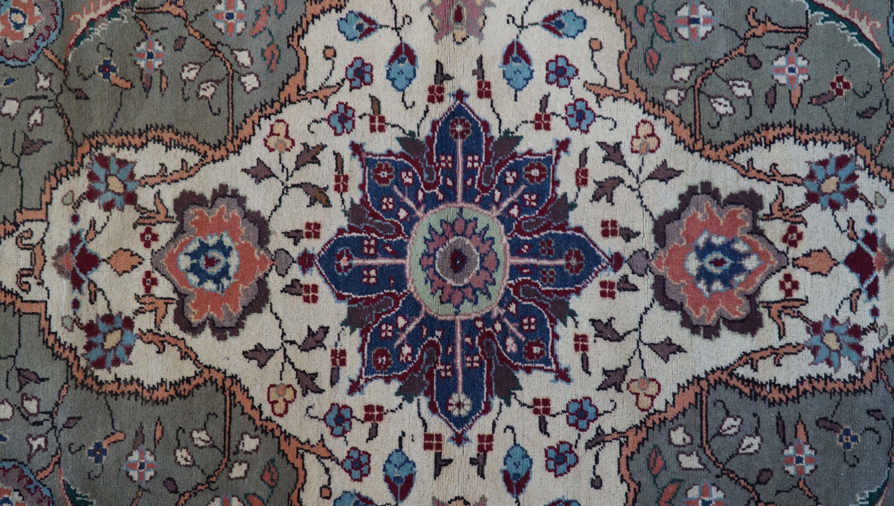 Flowery Design Unique Turkish Rug, Ottoman Style Rug, Handmade ...