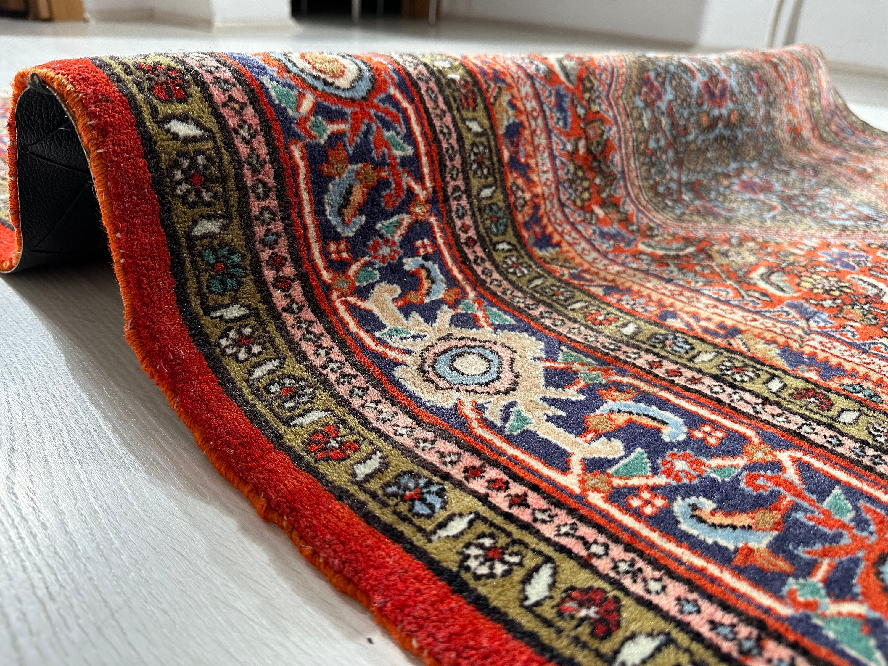 Handwoven Persian Red Rug, 3x5 Small Flowery Pattern Vintage Rug ...