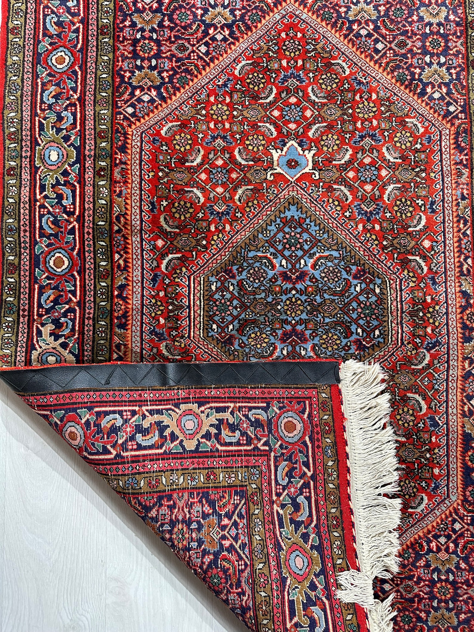 Handwoven Persian Red Rug, 3x5 Small Flowery Pattern Vintage Rug ...
