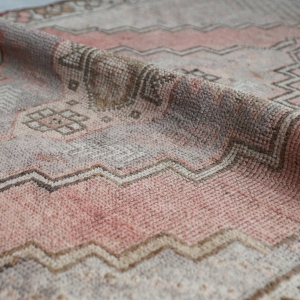 Pink Vintage Rugs - Etsy