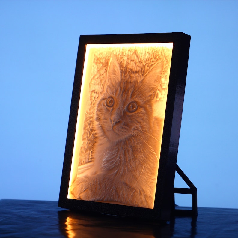 Lithoframe - Custom LED Light up Photo Frame Lithophane - Etsy