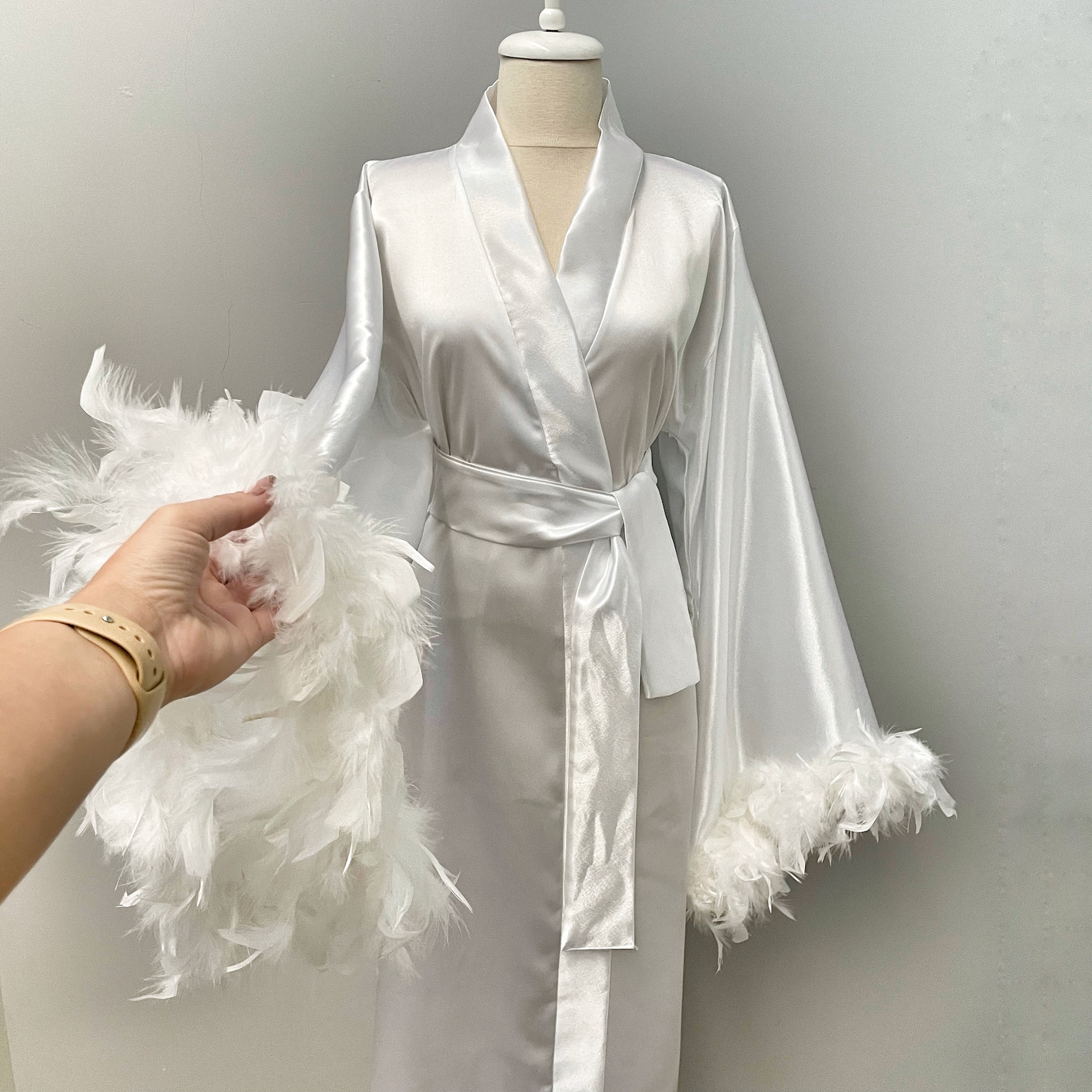 Bridal Robe With Feather, White Boudoir Robe, Long Silk Robe, Bridal ...
