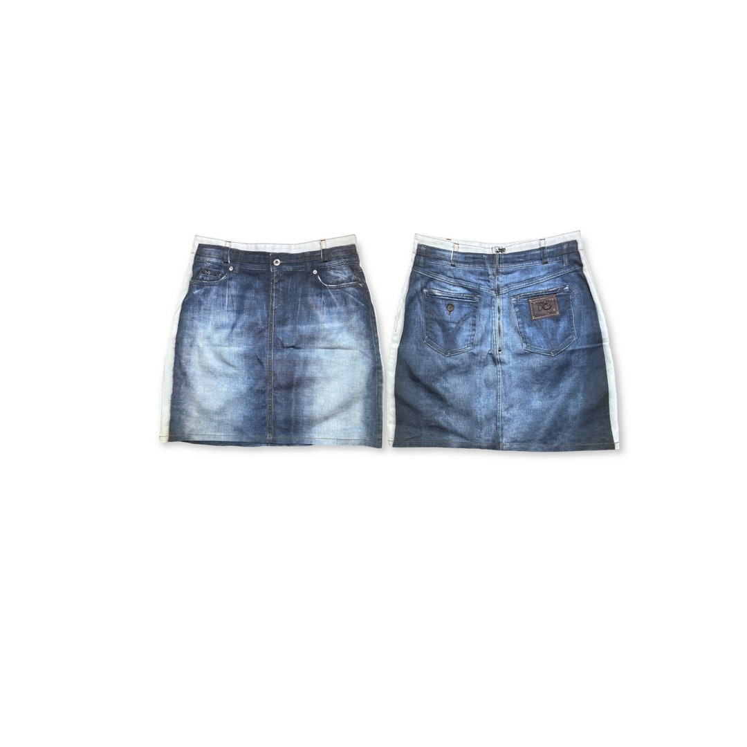 US Tax Free | D&G Dolce Gabbana 2000s Vintage Mini Skirt With Print of ...