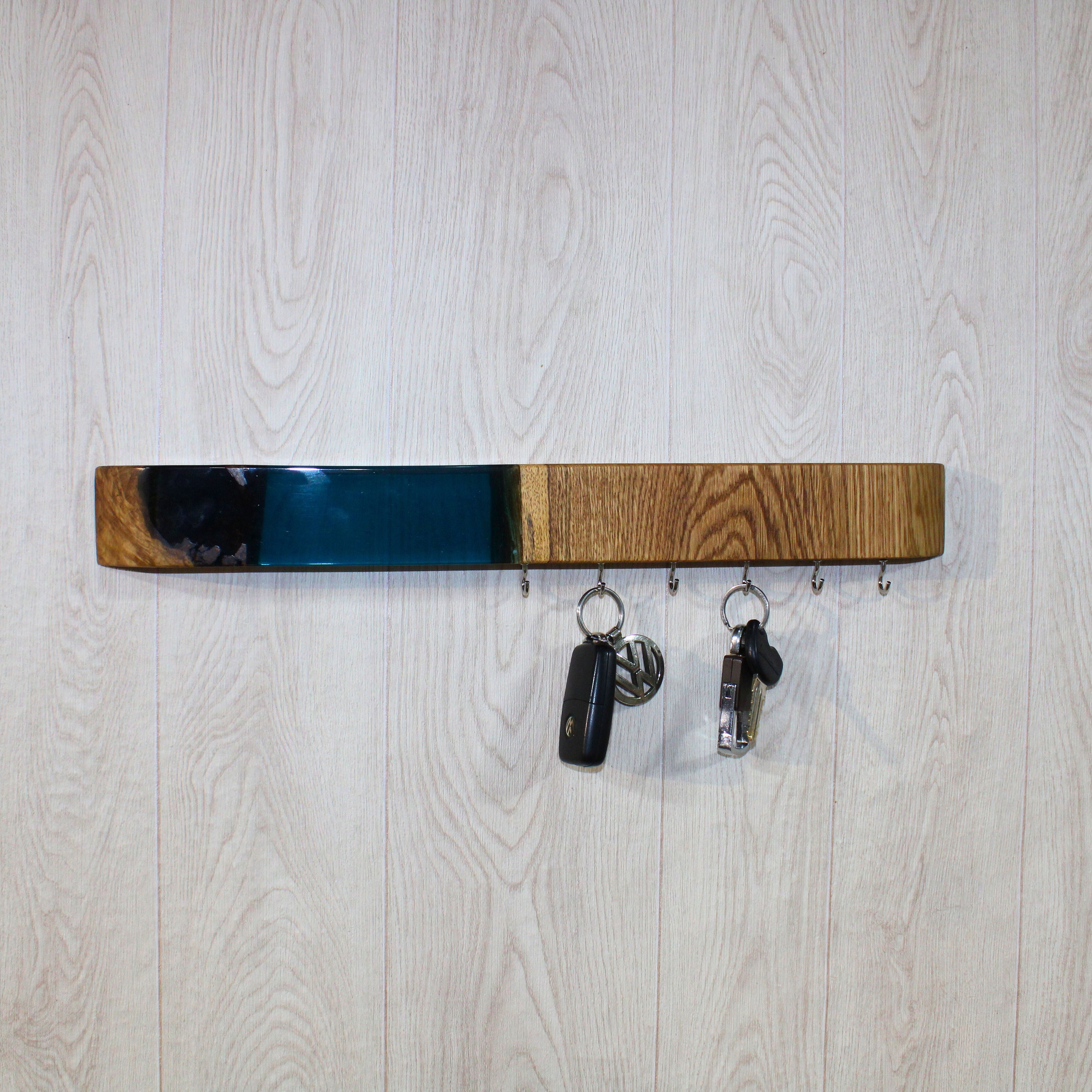 Epoxy Resin and Oak Wood Key Chain Holder, Statement Wooden Decorative ...