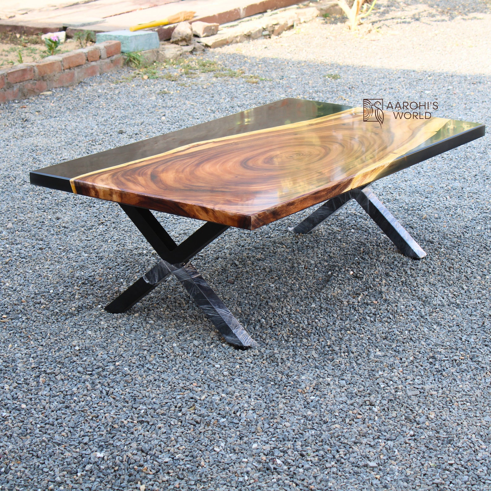 Custom Coffee Table of Big Wood Plank and Epoxy Resin - Etsy