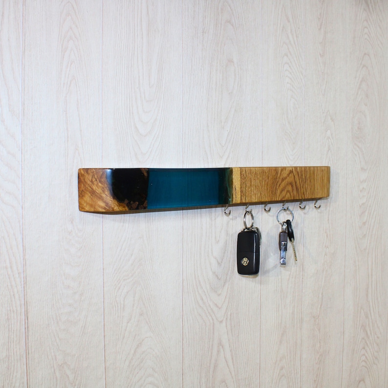 Epoxy Resin and Oak Wood Key Chain Holder, Statement Wooden Decorative ...