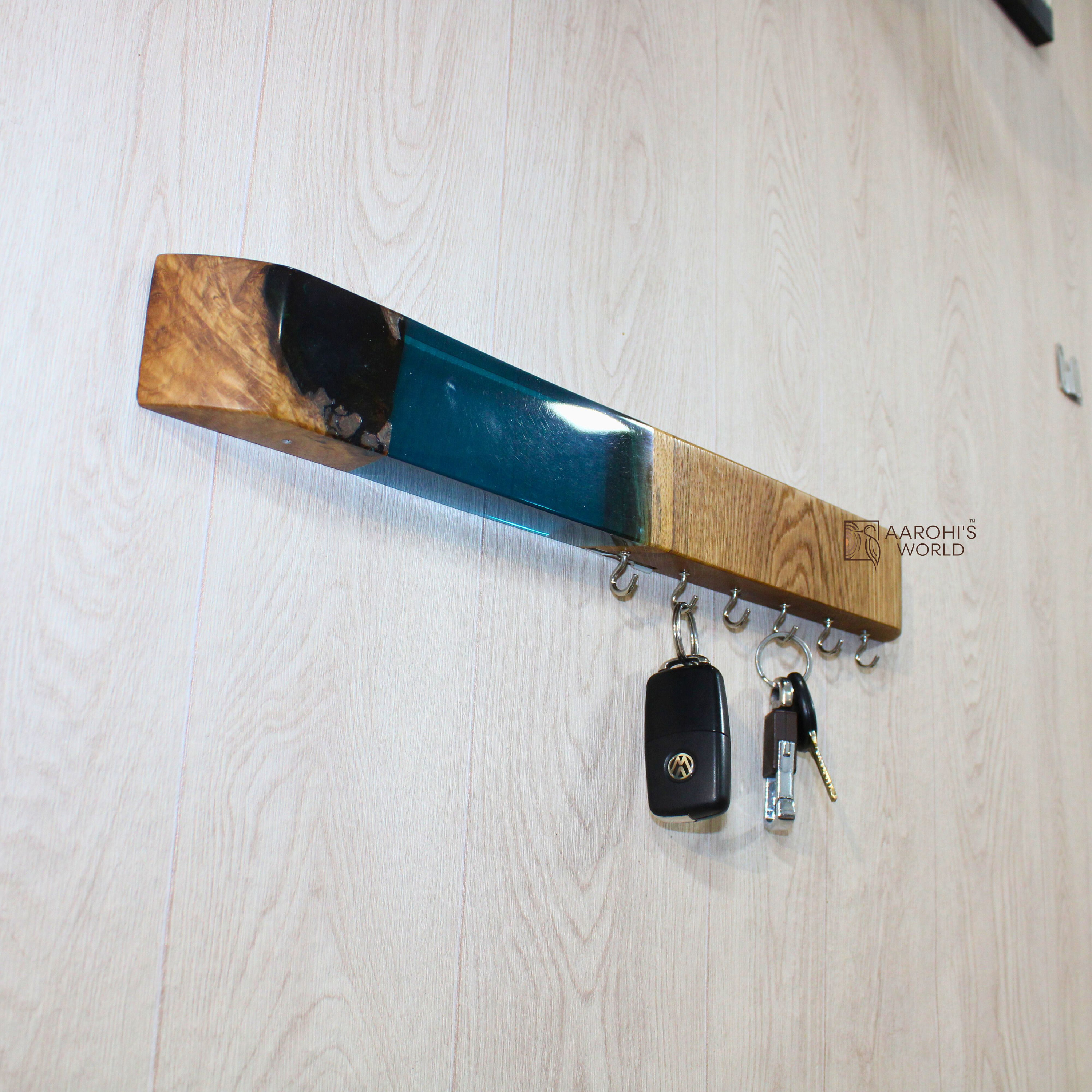 Epoxy Resin and Oak Wood Key Chain Holder, Statement Wooden Decorative ...