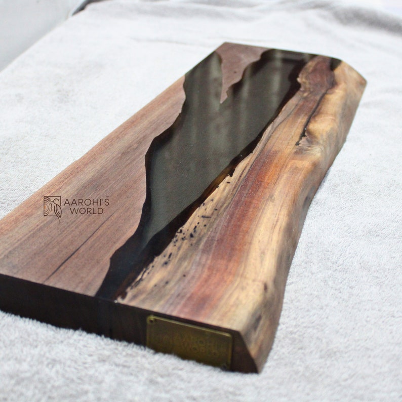 Wall Shelf of Epoxy Resin and Walnut Wood, Floating Wall Shelf - Etsy UK