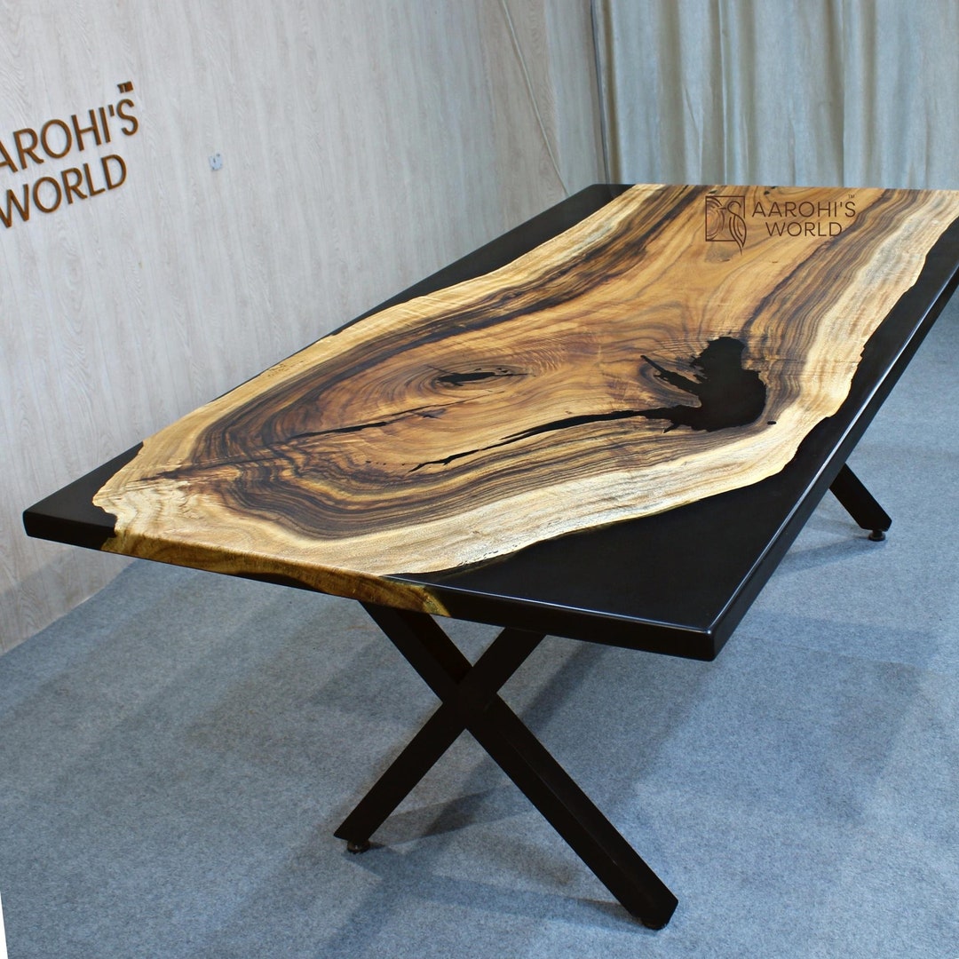 Custom Dinning Room Table Made of Epoxy Resin and Large Wood Planks ...