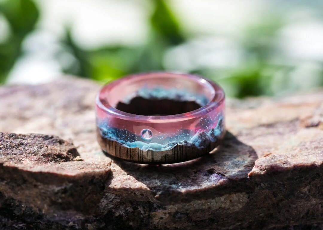 Wooden Blue-pink Resin Ring With Cubic Zirconia Sunrise|glow in the ...