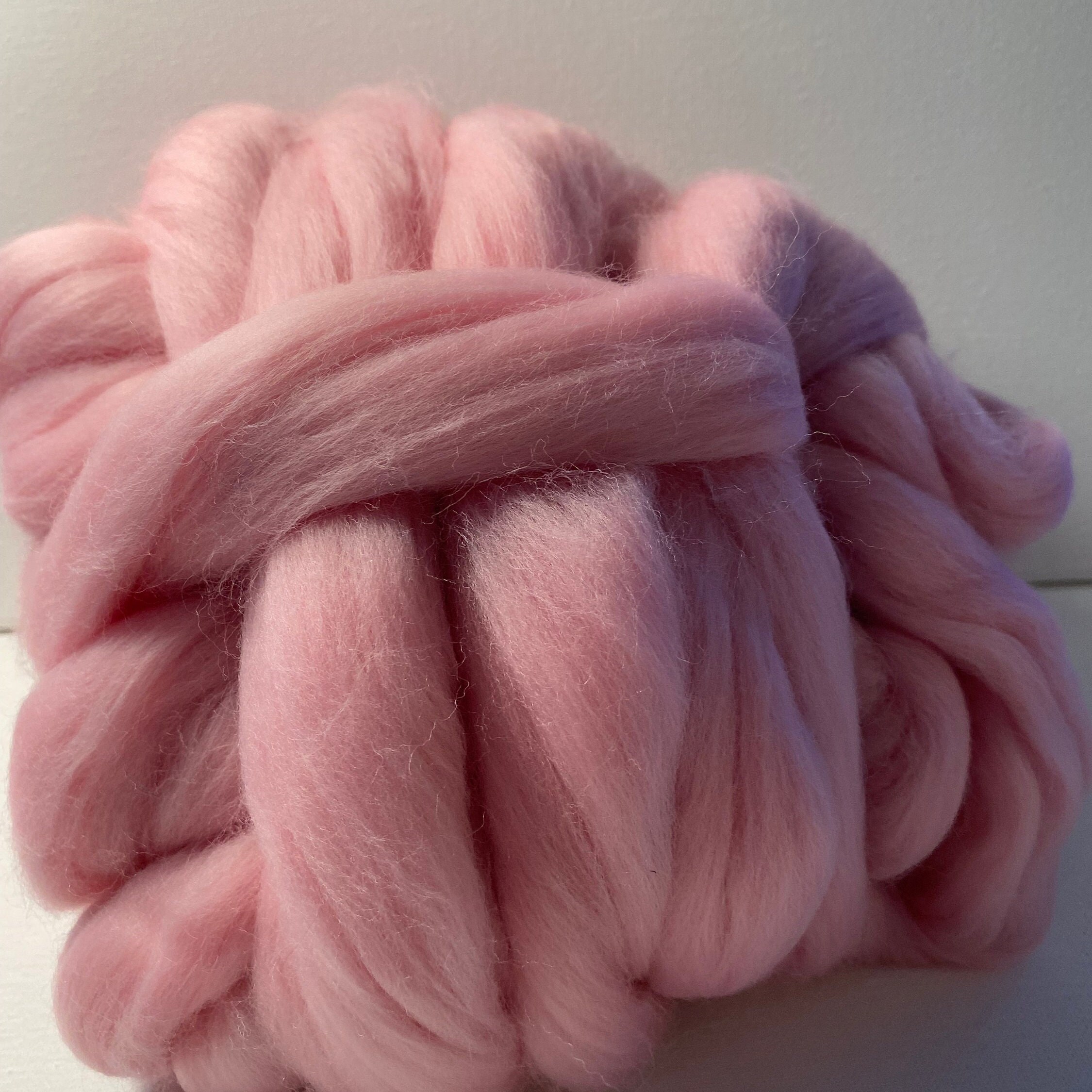 Merino Wool Roving Wool Roving, Soft Pink Roving 10.72 OZ - Etsy