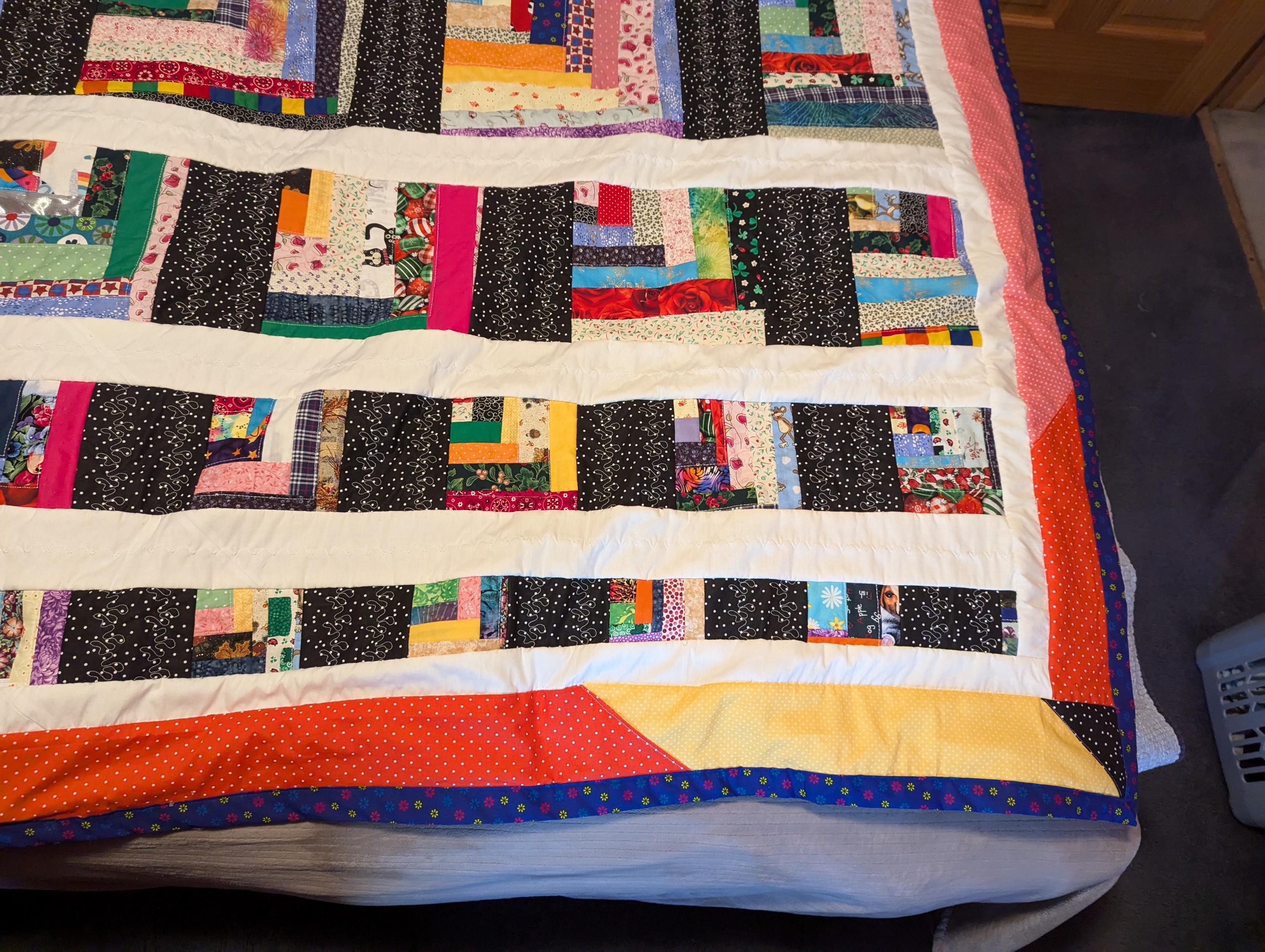 Quilt, Handmade Sewing Machine With Machine Quilt Stitching for Double ...