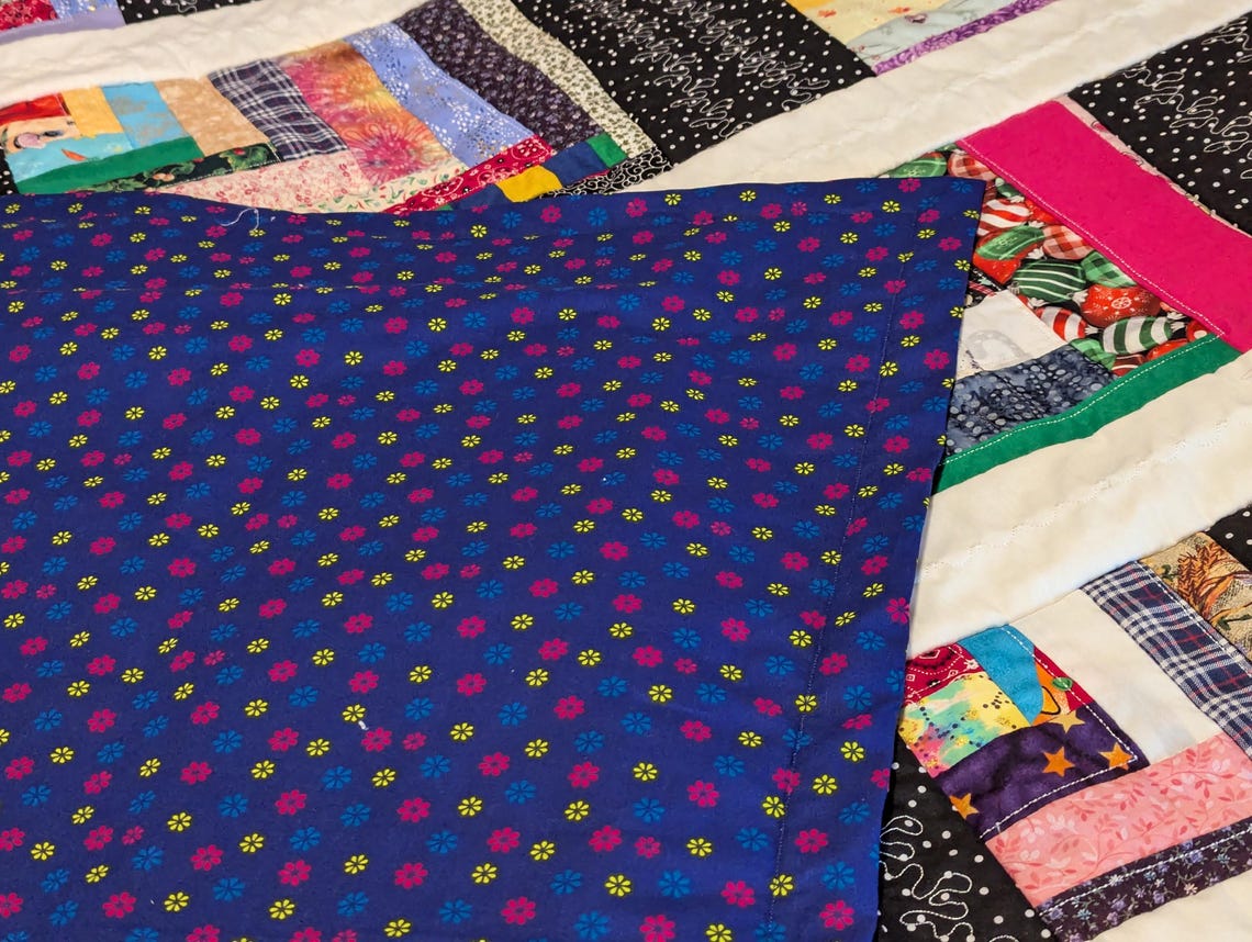 Quilt, Handmade Sewing Machine With Machine Quilt Stitching for Double ...