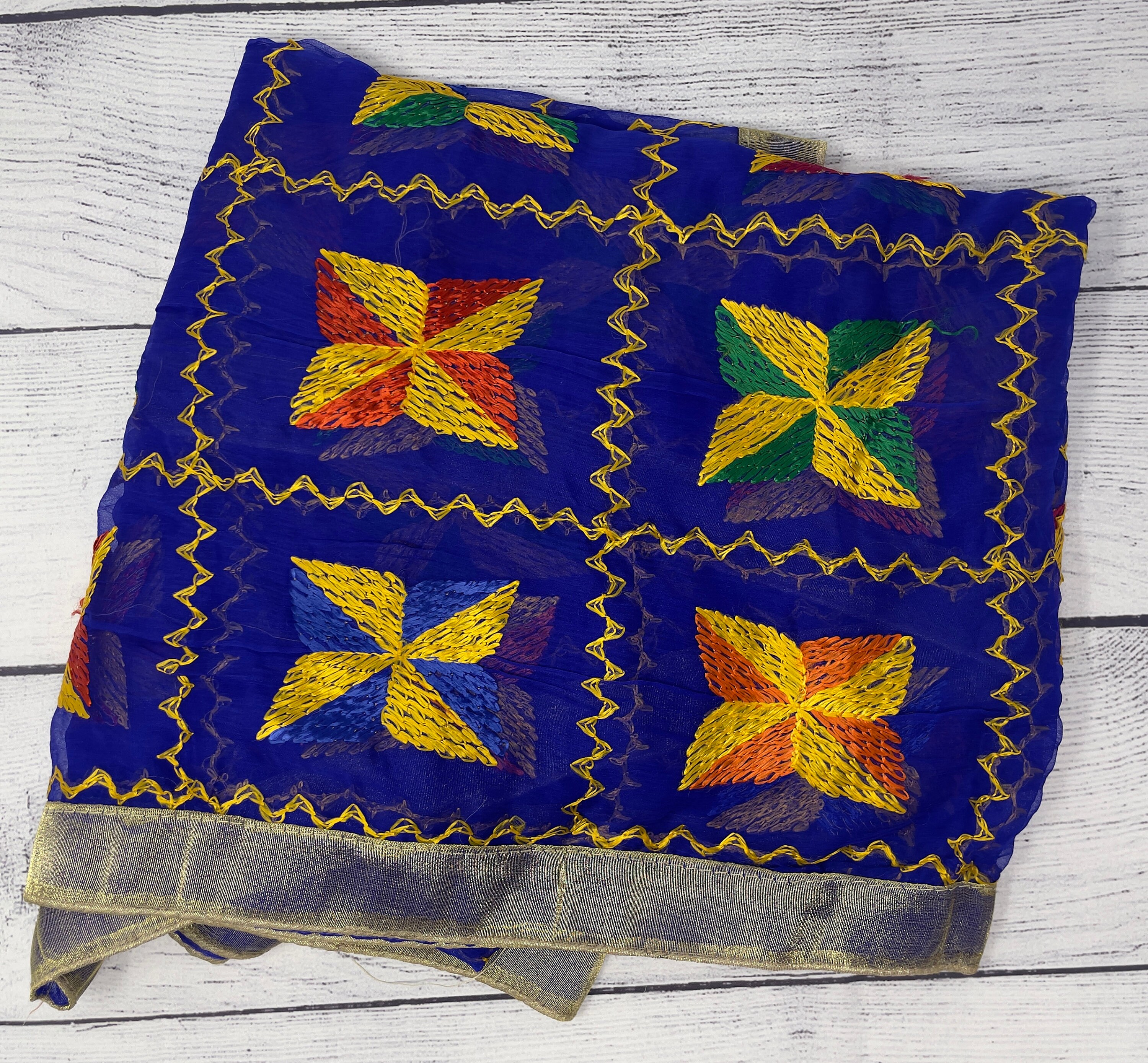 Phulkari Embroidered Georgette Chunni: Punjabi Wedding Dupatta - Etsy