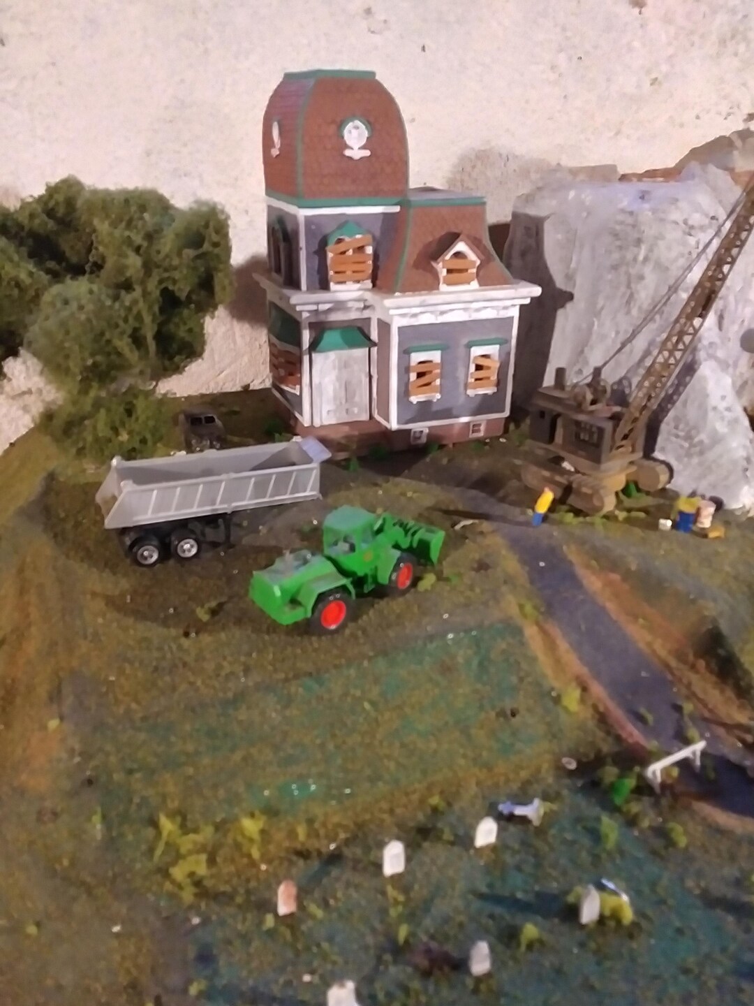 Diorama Mansion 1/87 Scale. - Etsy