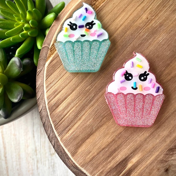 Cupcake Badge - Etsy