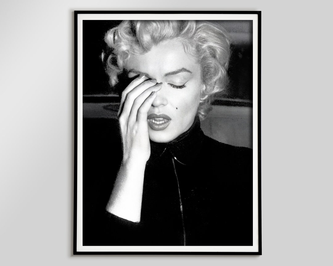 Marilyn Monroe Crying Poster, Home, Art Gift, Black and White Fashion ...