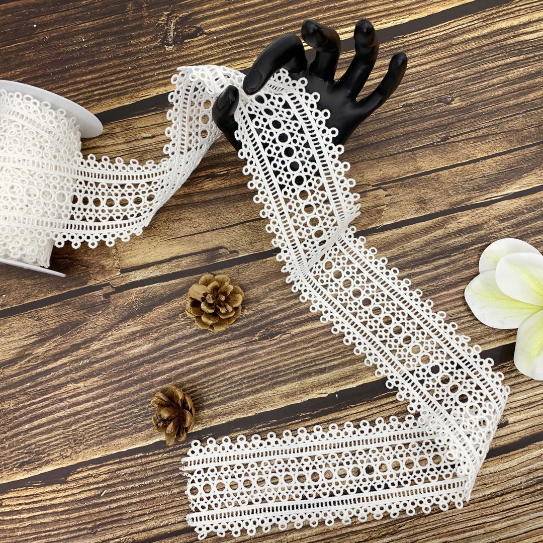 Ivoey White Embroidered Ladder Lace Trim for Cushions, Edging Dresses ...