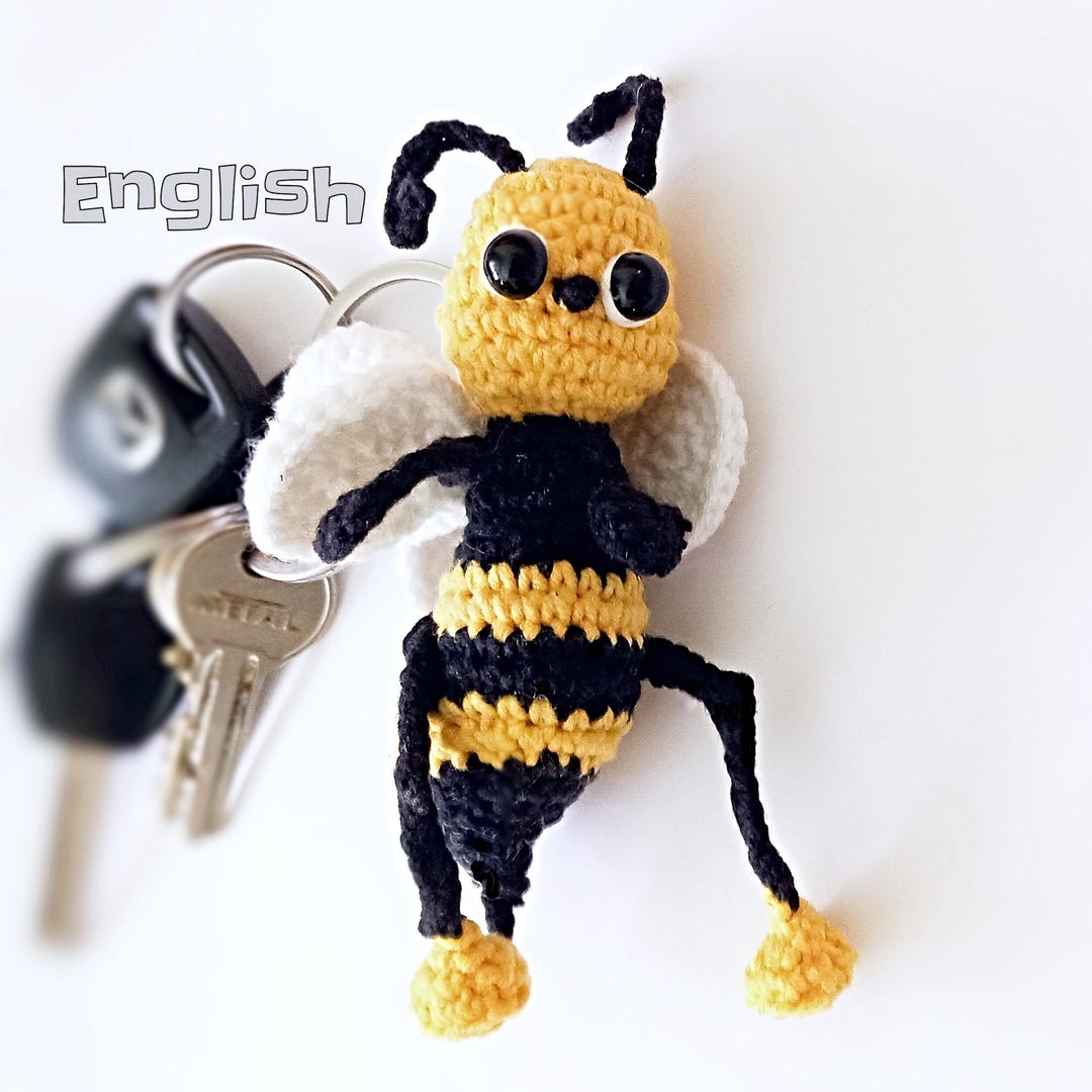 Keychain Bee or Ant, Crochet PDF Pattern, Spring Project, Crochet ...