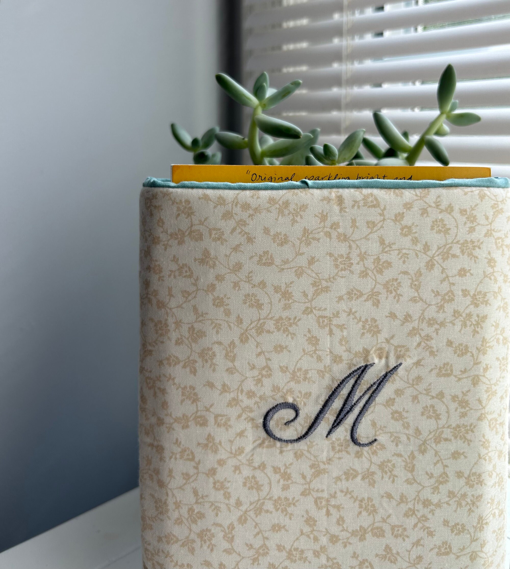 Personalized Book Sleeve Custom Embroidered Medium and Large - Etsy