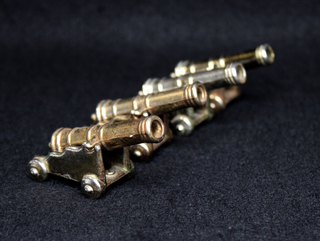 Vintage Lot of 4 Collectible Cast Iron Metal Toy Cannons - Etsy