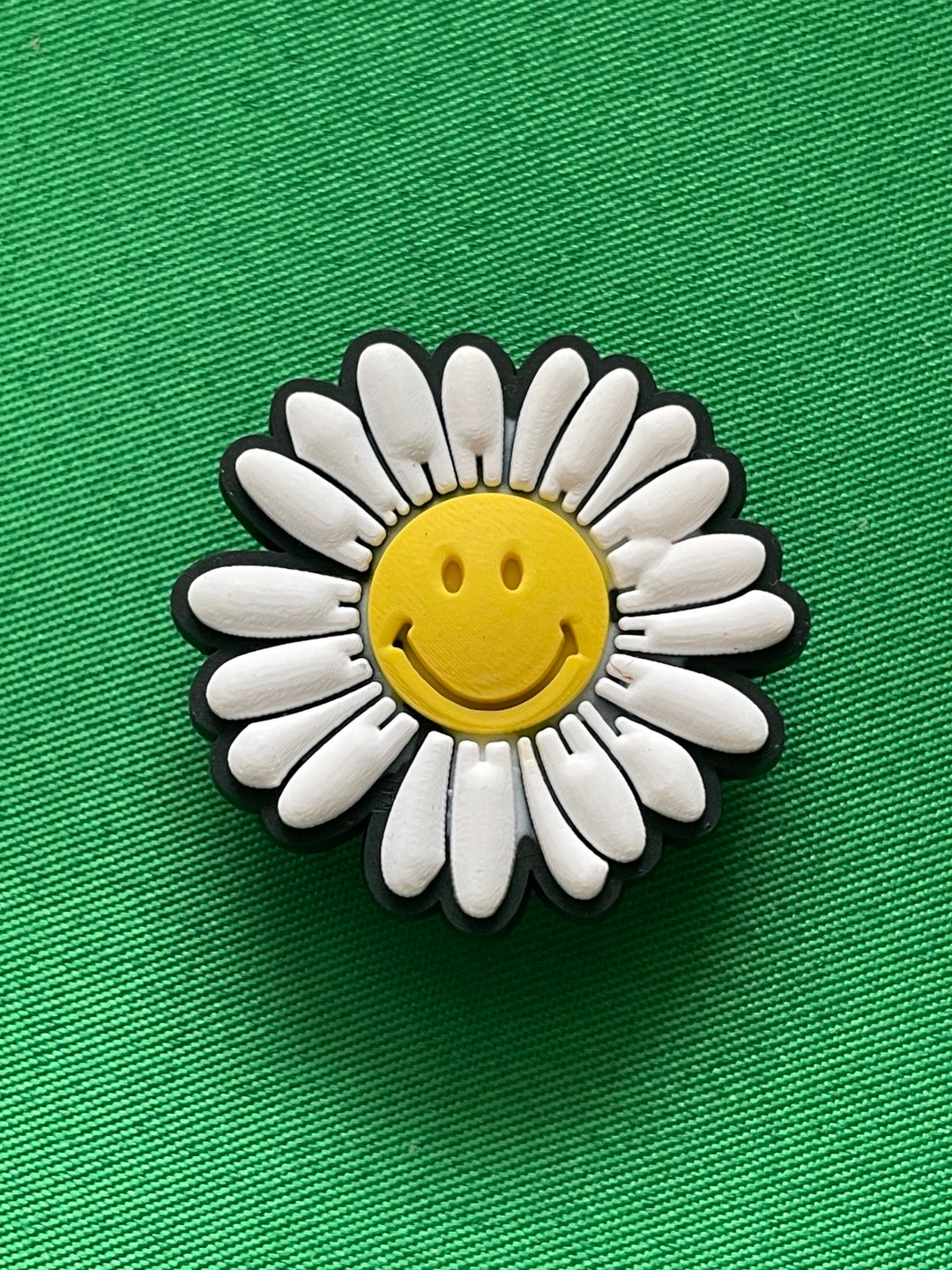 Smiley Face Daisy Shoe Charm - Etsy