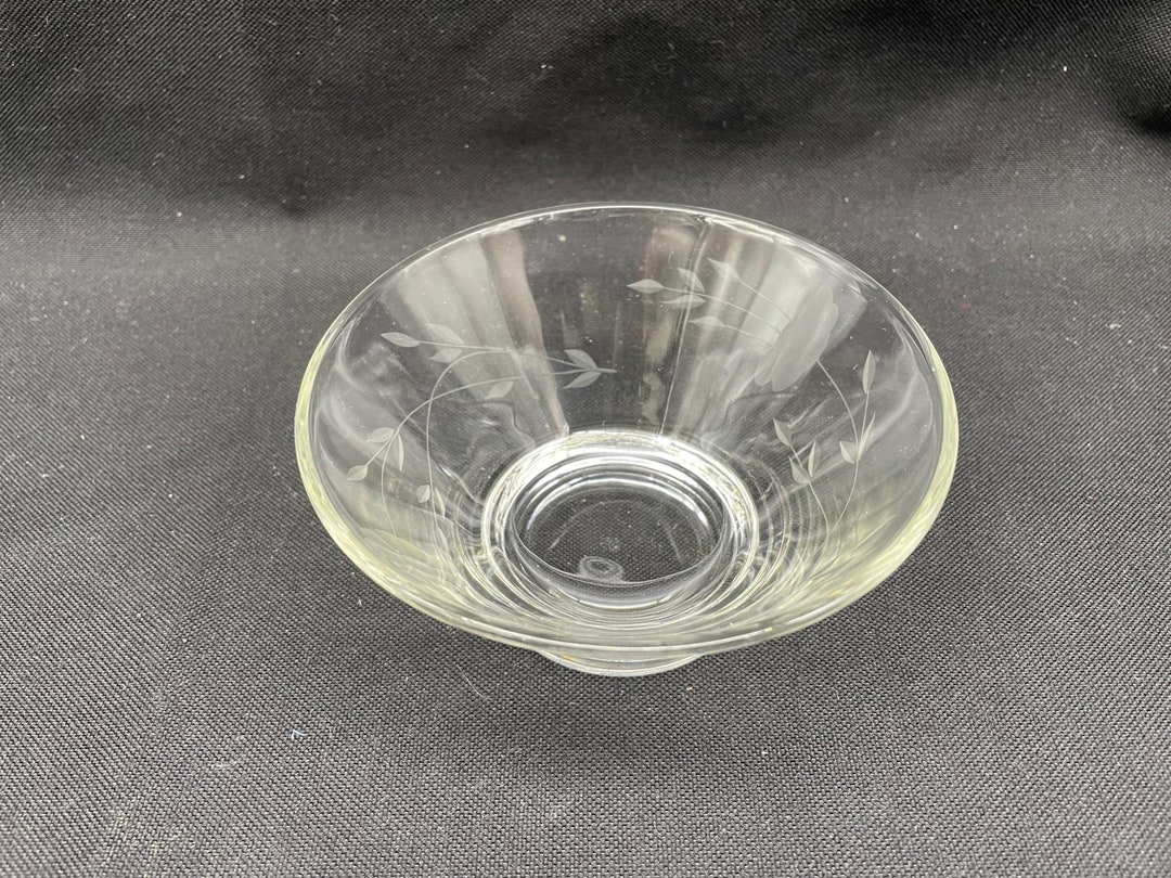 Princess House Heritage 5" Round Glass Bowl - Etsy