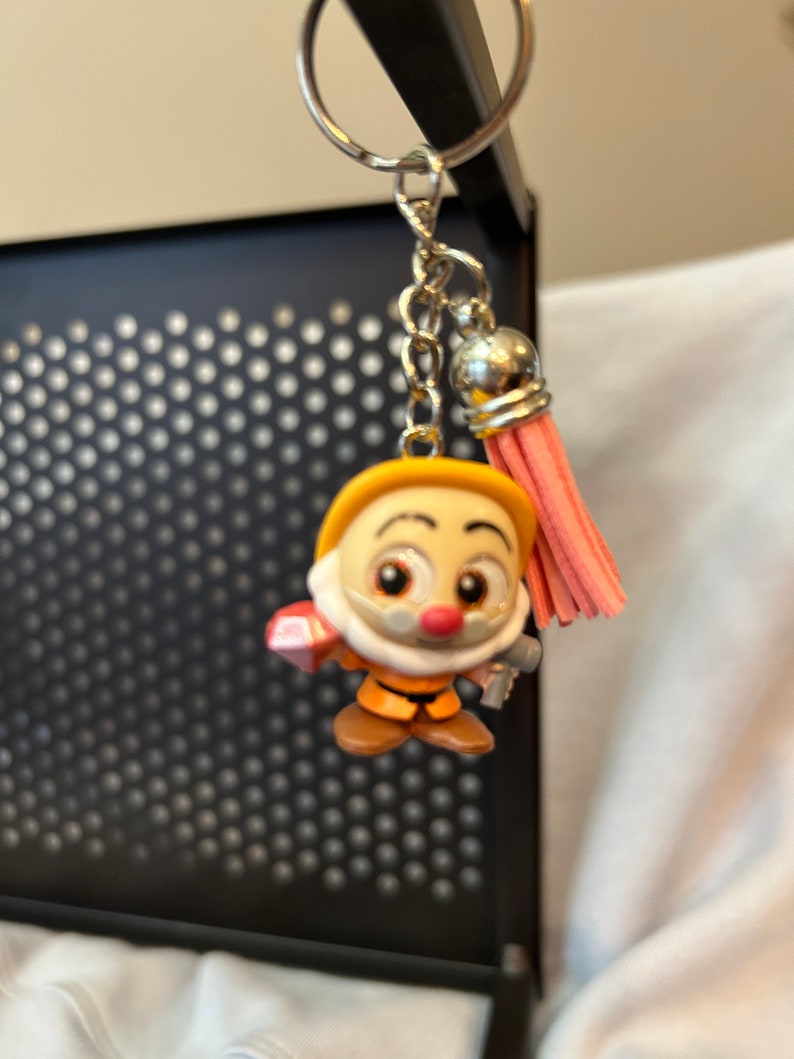 Doorable Snow White and the Seven Dwarfs Keychains - Etsy