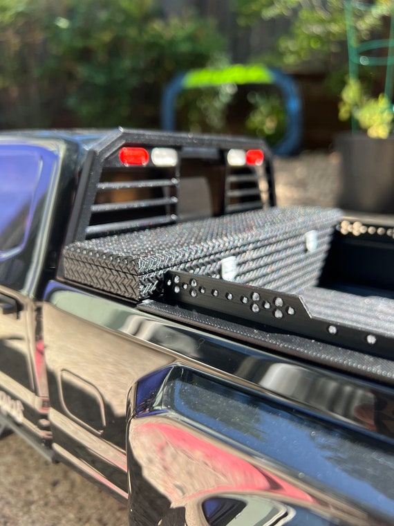 Headache rack with toolbox store