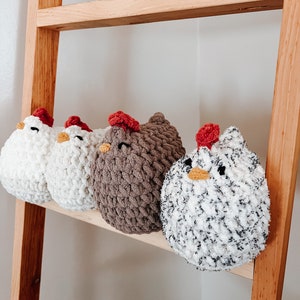 Handmade Chicken Plushie: Soft Farmhouse Stuffed Animal - Etsy
