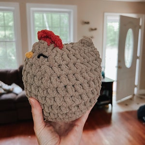 Handmade Chicken Plushie: Soft Farmhouse Stuffed Animal - Etsy