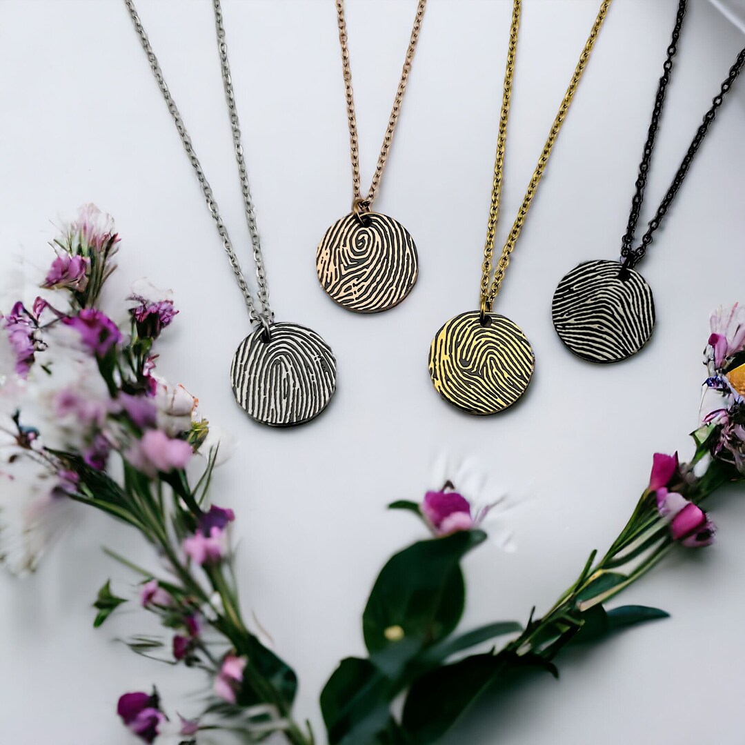 Actual Full Fingerprint Disc Necklace | Personalised Memorial Jewelry ...