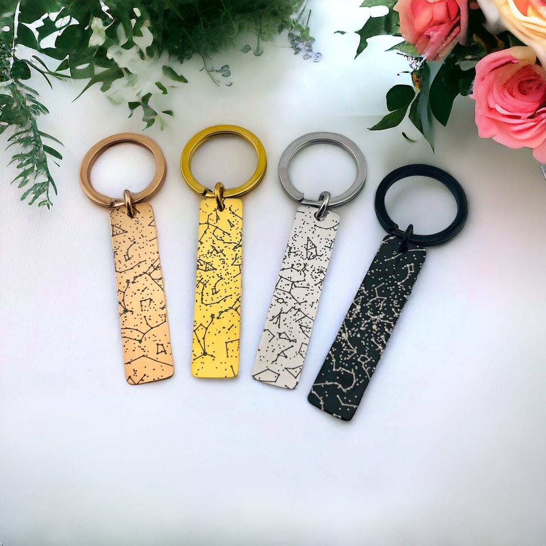 Custom Star Map Keychain | Engraved Personalised Night Sky Keyring ...