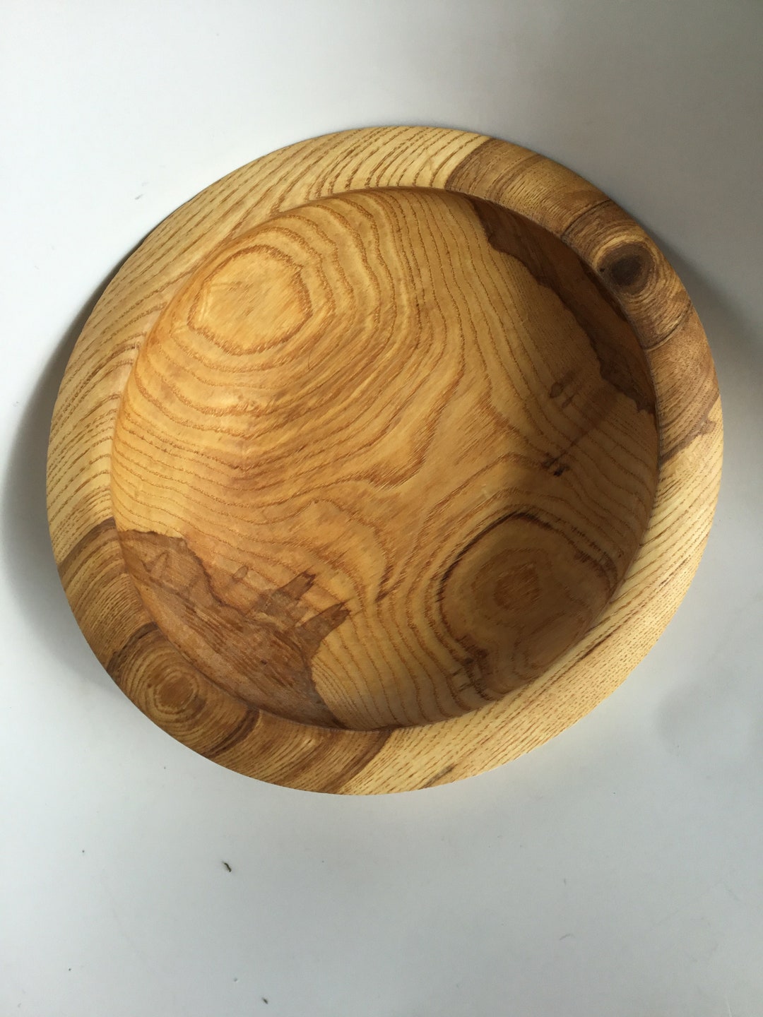 Mid Sized Rustic Raw Wood Bowl. Beautifully Grained Raw Wood Bowl With ...