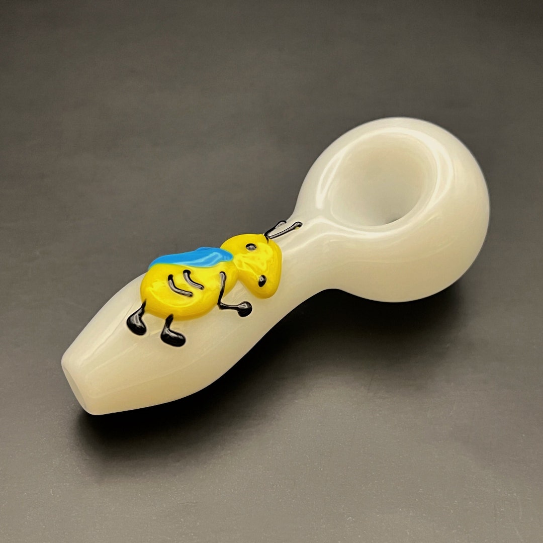 Bee Glass Pipe - Cute Smoking Pipe 3,5" - Etsy