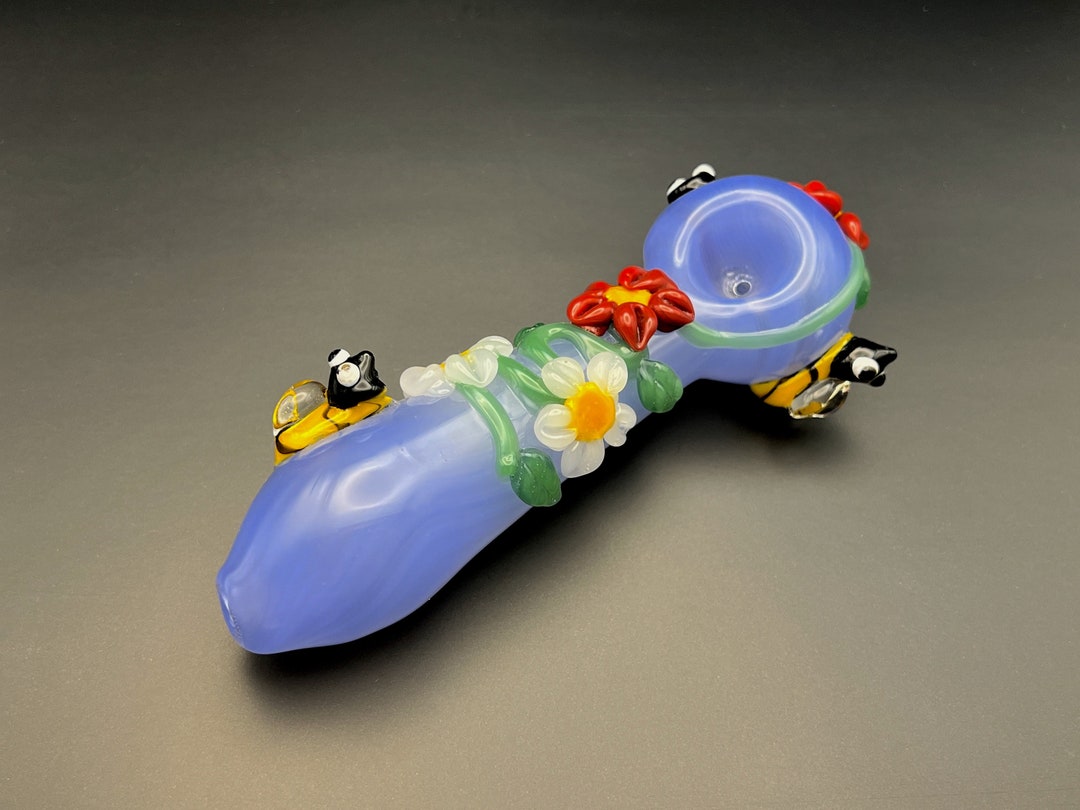 Flowers & Bees Pipe Glass Floral Pipes Beautiful Girly - Etsy
