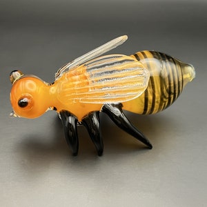 Bee Glass Pipe 5 - Etsy