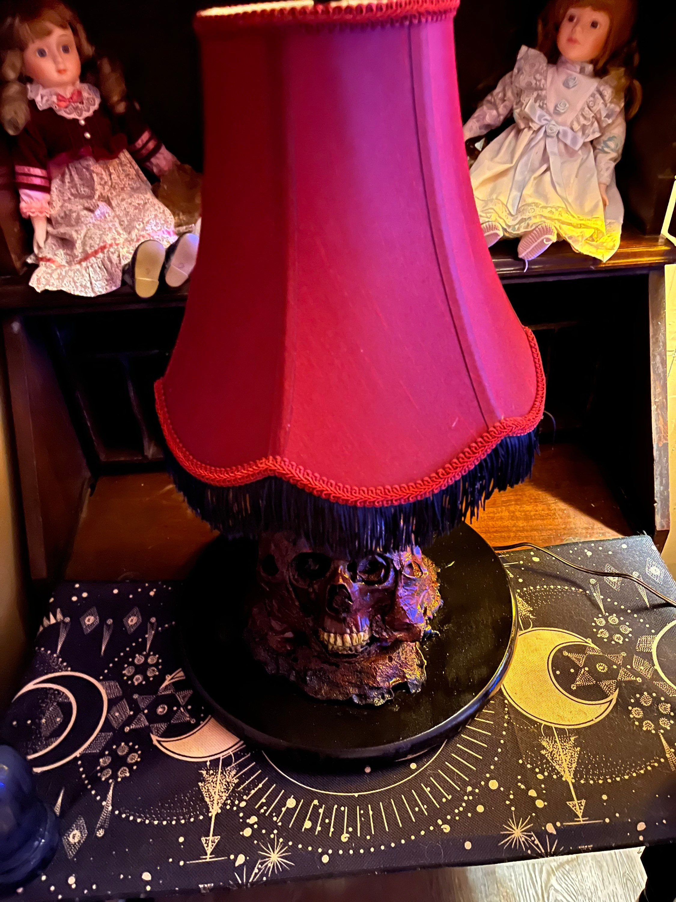 Corpse Head Lamp With Red Black Tassels Lampshade and Realistic Flame ...