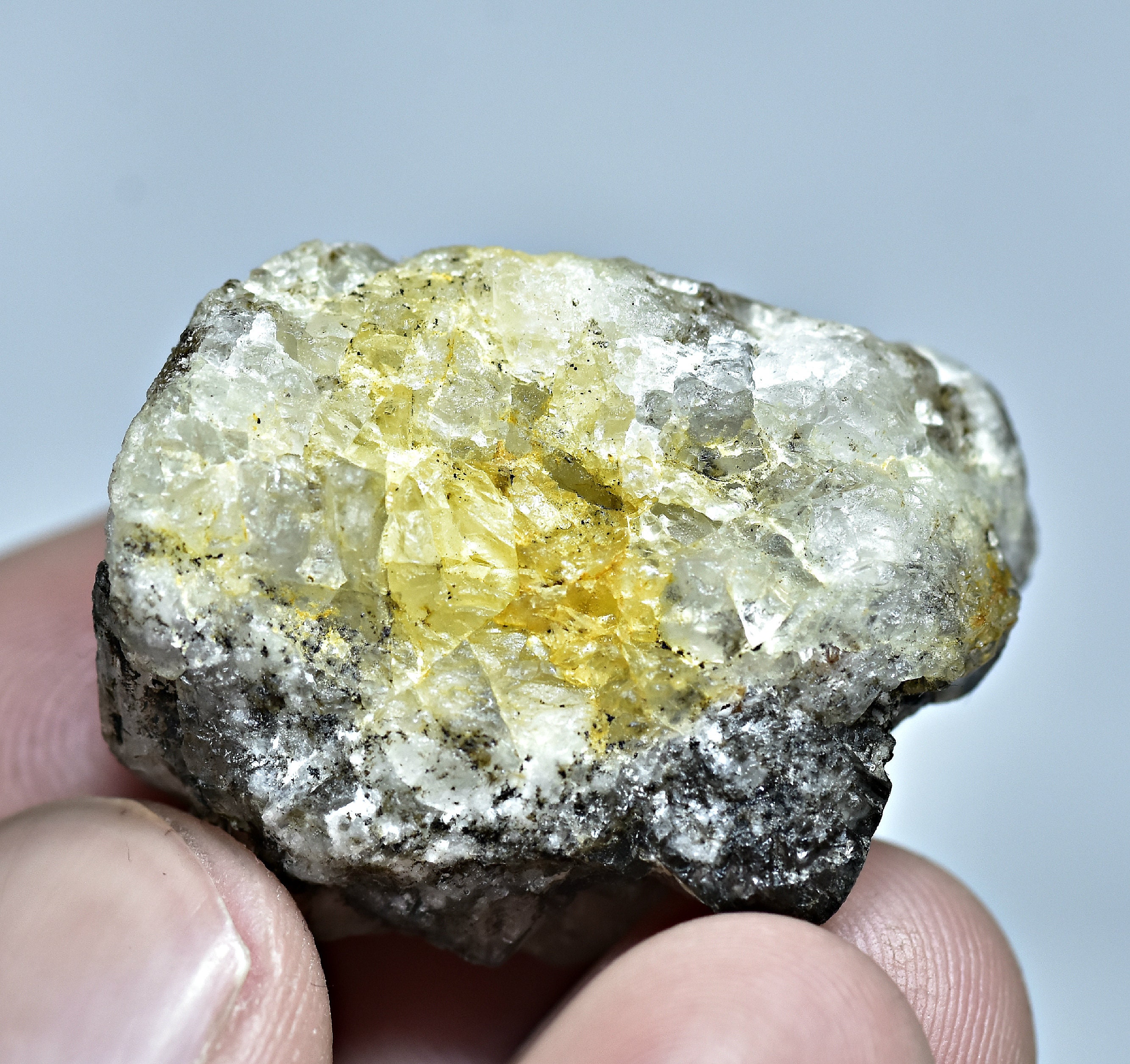 92 Carat Rare Natural Fluorescent Marialite Scapolite Crystals on ...