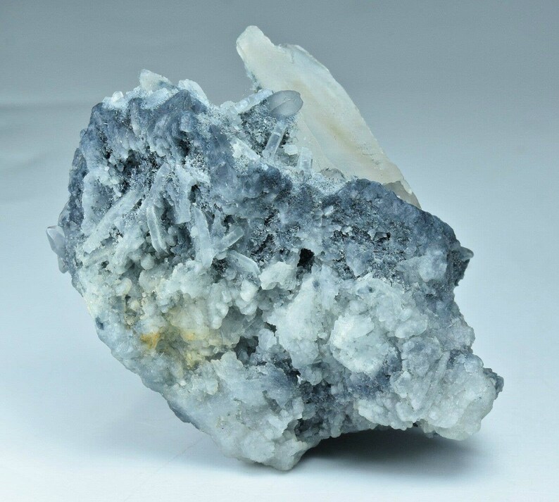 356 CT Rare Vorobyevite Beryl Rosterite Crystals Cluster With Quartz on ...