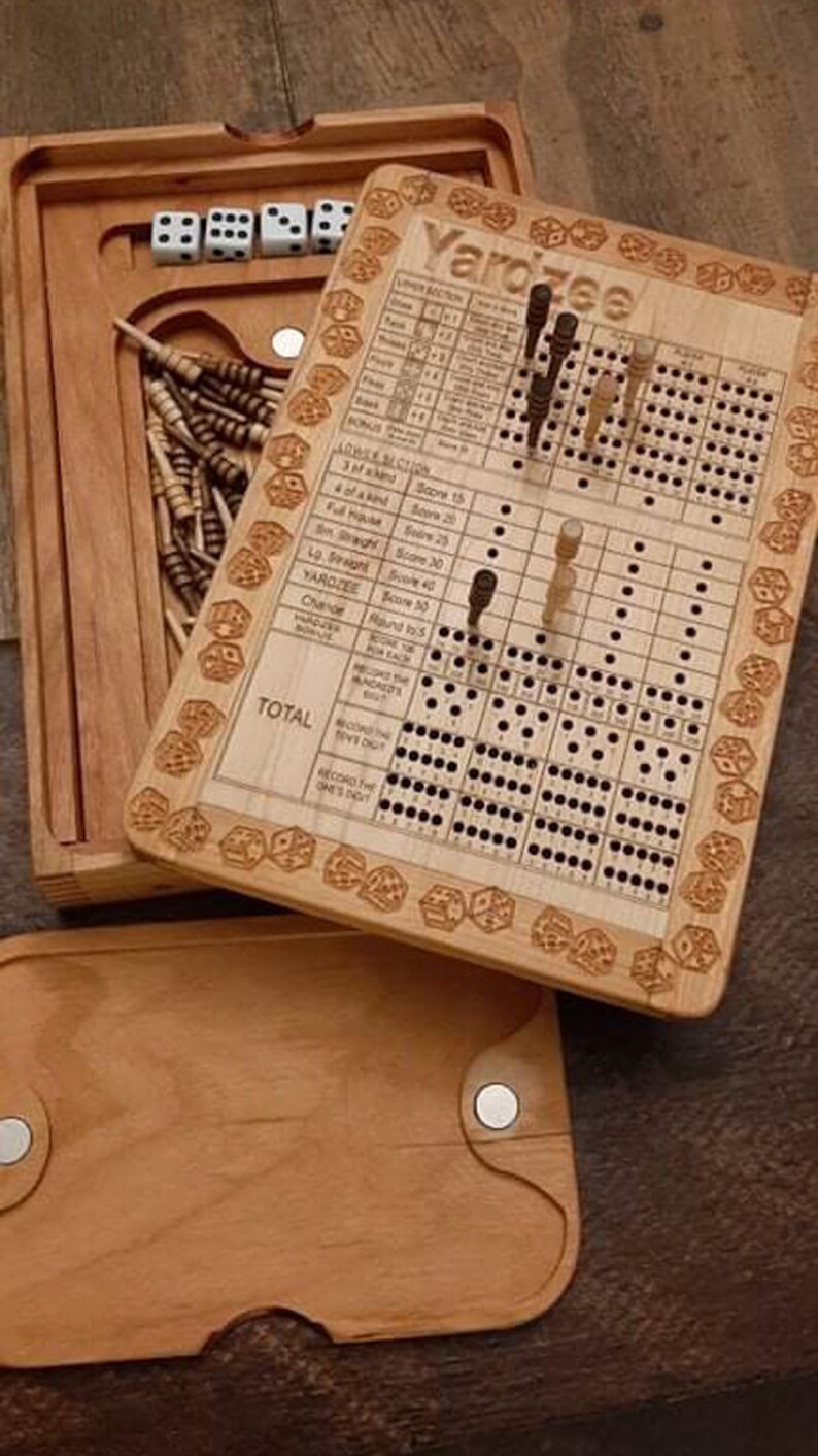 Yardzee and Dice Connect 4 Peg Game 2 in 1 Board Game - Etsy Canada