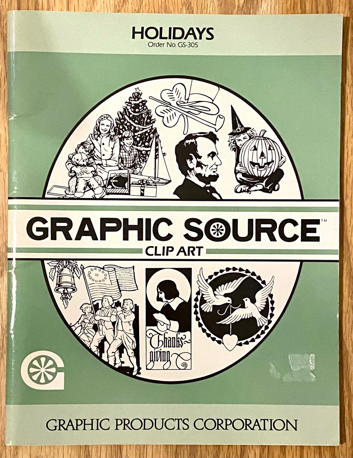 Graphic Source Clip Art Book: Retro Holiday Art-1 1986. - Etsy