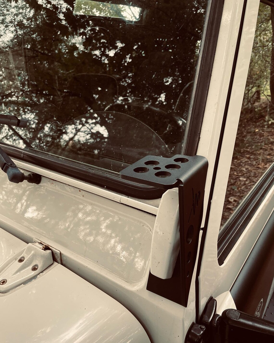 Pair Left and Right Front Window Step Hinge to Fit Land Rover Defender ...