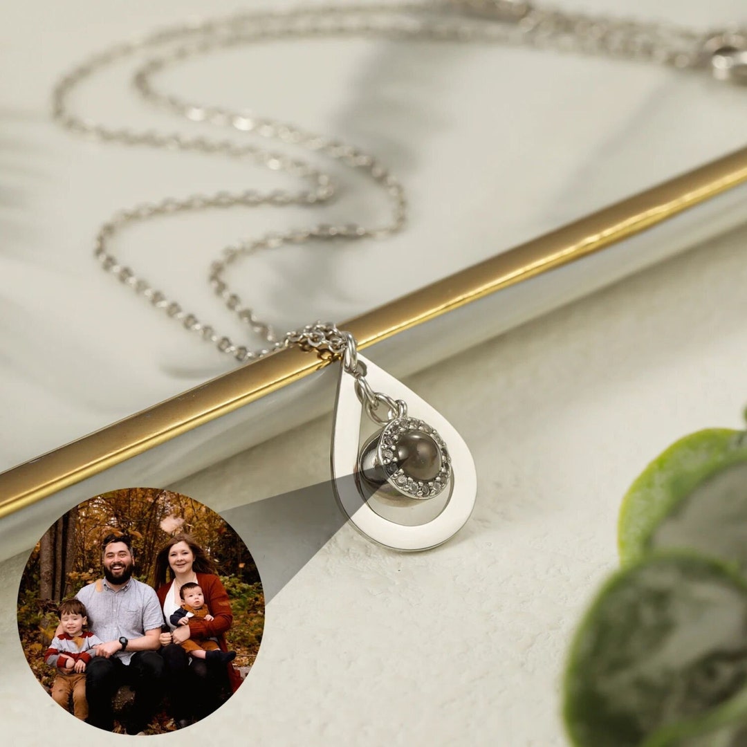 Photo Projection Necklace, Photo Necklace, Picture Necklace, Locket ...