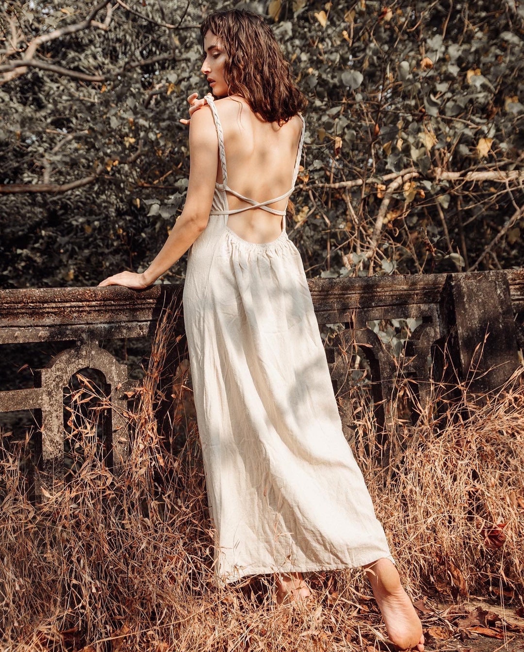 White Bohemian Backless Elegant Wedding Dress Made of Pure Raw Silk - Etsy