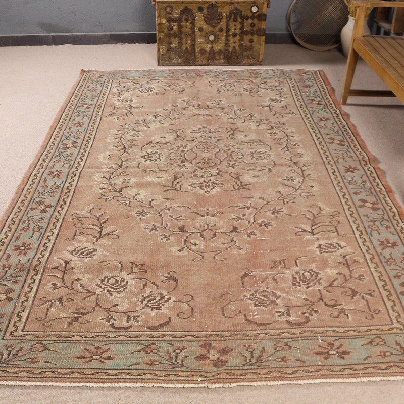 Large Vintage Rug - Etsy