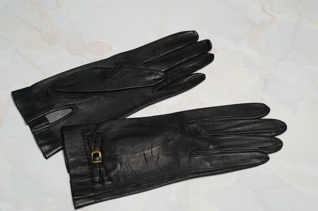 Extra-small Vintage Leather Gloves - Buckle Detail - Colour: Black ...